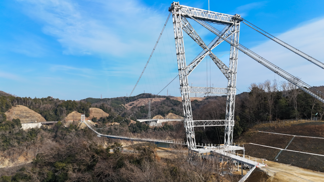 Osaka Gravitate | Japan's longest suspension bridge